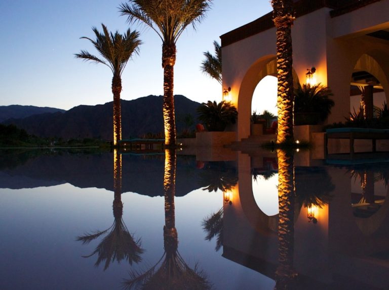 Perimeter Overflow - Azure Pools & Spa